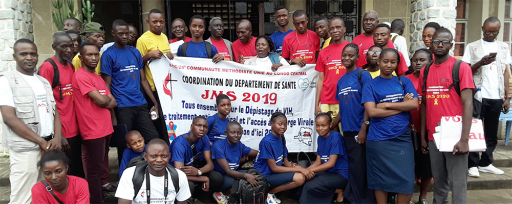 Global Aids Fund train students in Central Congo